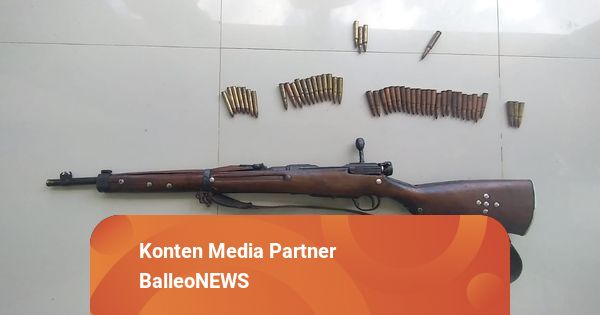 Warga Sorong Selatan Serahkan Senjata Mauser M 59 Bersama 69 Amunisi ...