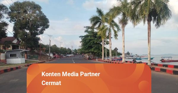 Trotoar di Tidore Diwarnai Merah Hitam | kumparan.com