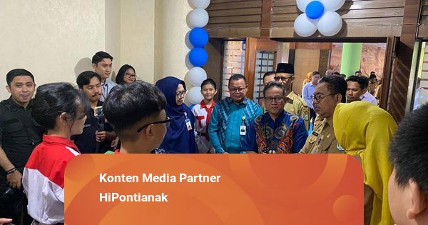Bank Mini Pertama di Kalbar hadir di SMKN 3 Pontianak: Sarana Praktik ...