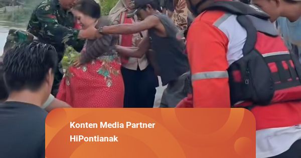 Momen Tim PMI Evakuasi Ibu Hamil hingga Lansia yang Terjebak Banjir di ...