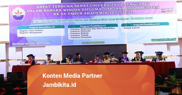 Wisuda ke-54 Tahun 2023, Unbari Jambi Luluskan 557 Mahasiswa | kumparan.com