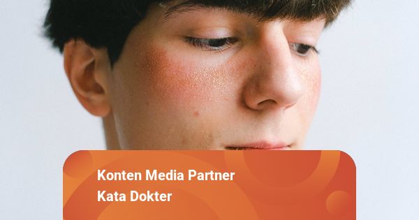 Kulit Bentol Berair Bening: Penyebab dan Cara Mengatasinya | kumparan.com