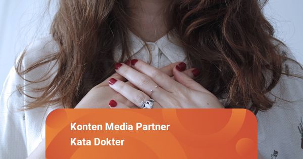 Penyebab dan Cara Mengatasi Dada Sesak yang Perlu Diketahui | kumparan.com