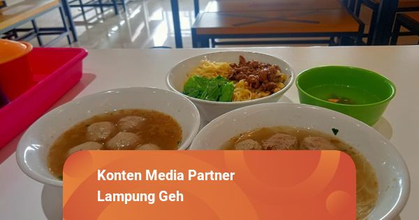 Mencicipi Bakso Sony, Bakso yang Fenomenal Asal Lampung | kumparan.com