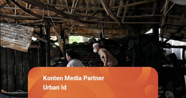 Foto: Aktivitas Pedagang Pasar Cinde Palembang Pasca-Kebakaran ...