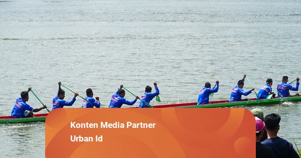 Foto: Lomba Perahu Bidar Mini HUT ke-80 TNI di Jakabaring Palembang ...