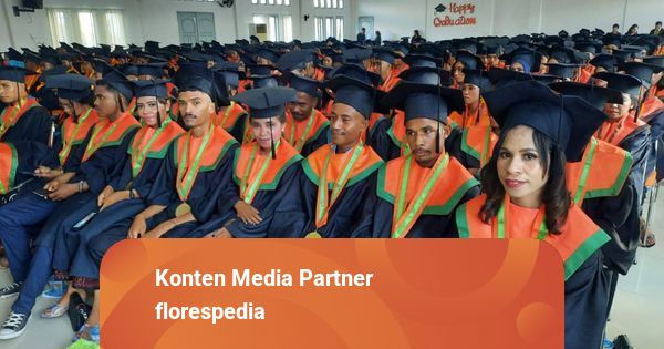 Unipa Indonesia Lepas 555 Wisudawan Angkatan ke-16 | kumparan.com