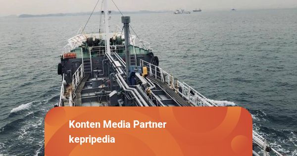 Kapal Tanker Bermuatan 90 Ton BBM Ilegal Ditangkap di Perairan Sekuang ...