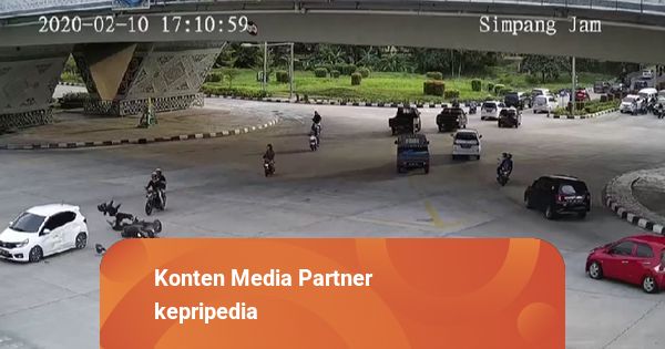 Dalam Sehari Dua Kali Kecelakaan di Fly Over Batam | kumparan.com
